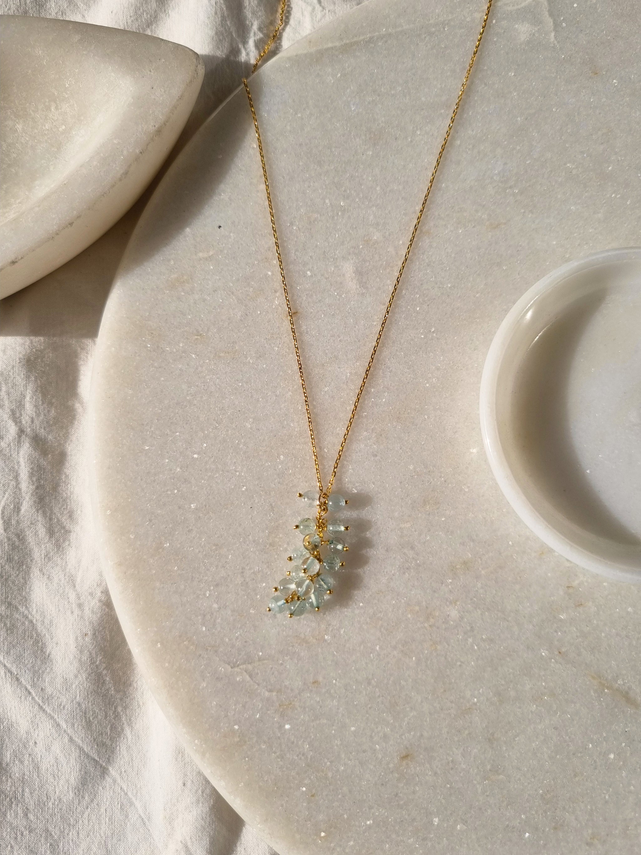 Aquamarine round bunch Pendant Silver chain Jewelry